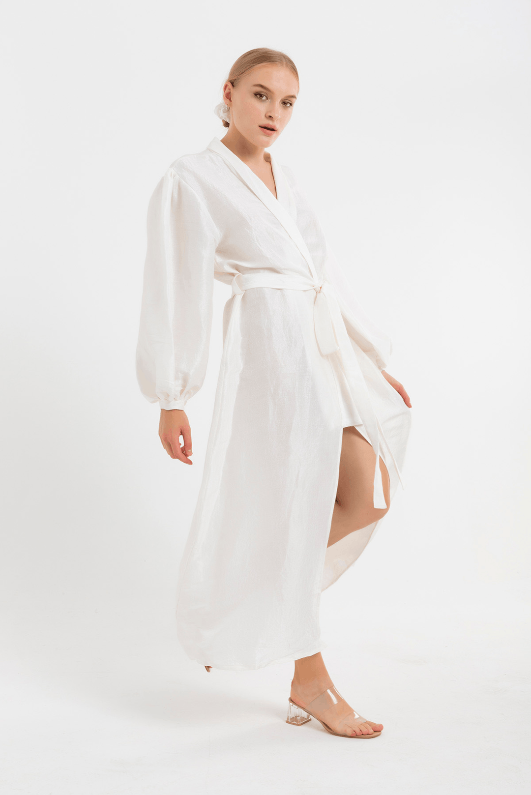 Pure Handwoven Silk White Robe – Seven Muses